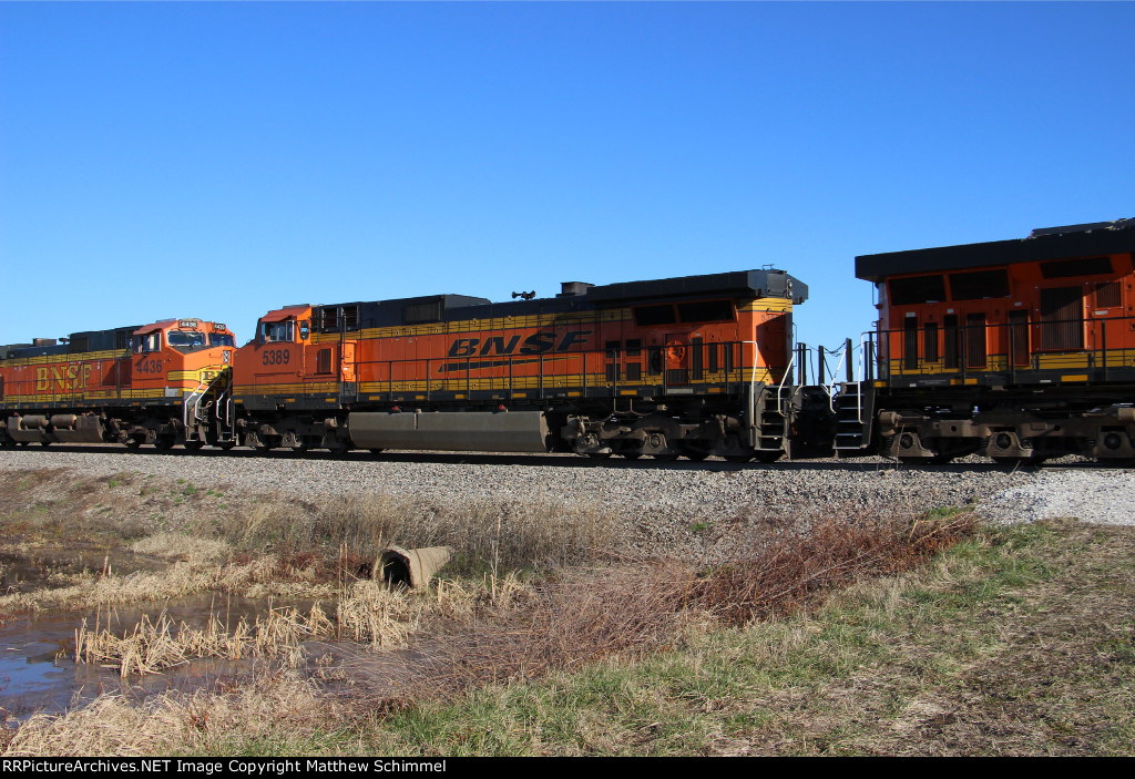 BNSF 5389